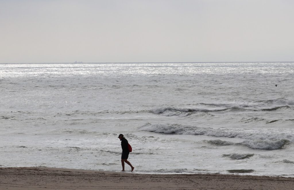STRANDWANDELING BIJ GROOTE KEETEN - Brekt